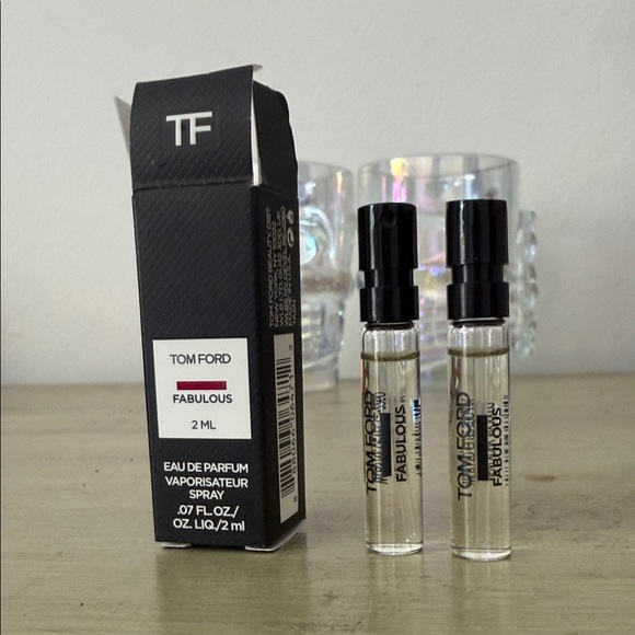 Tom Ford | Other | Tom Ford Fing Fabulous Eau De Parfum 2ml Black ...